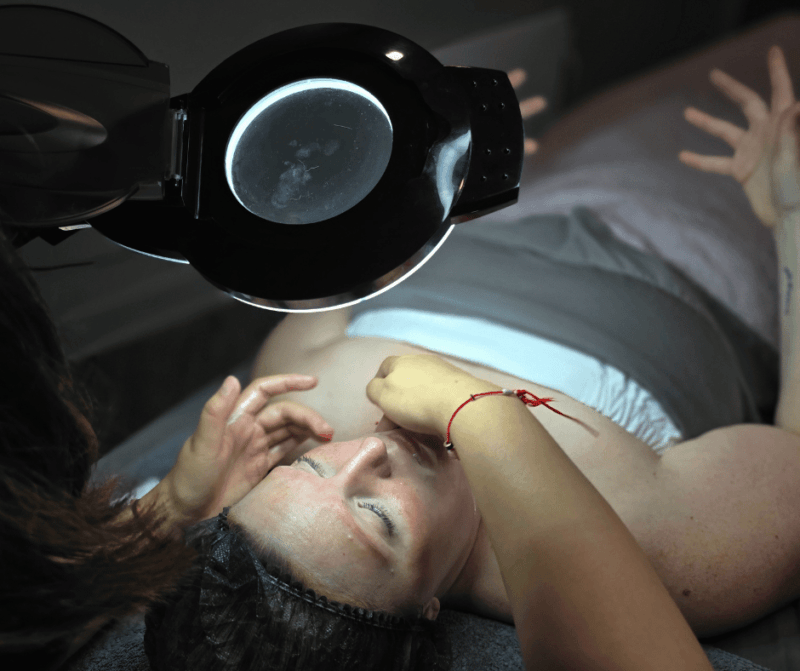 Facial Extractions 101: Your Guide to Radiant Skin and Aftercare